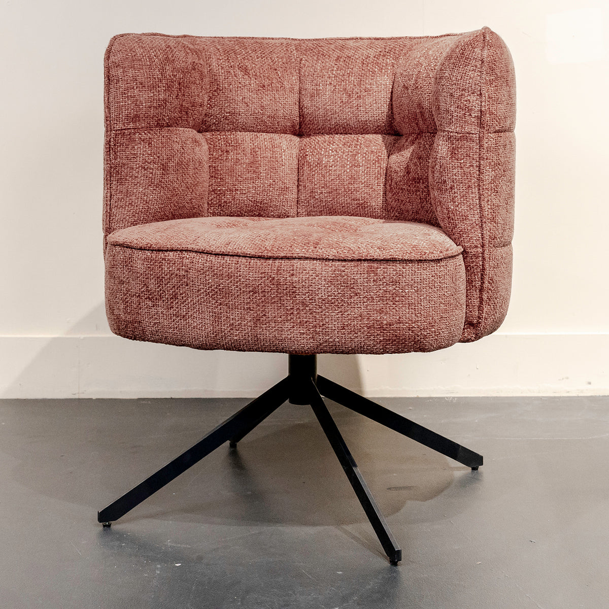 Eetkamerstoel Odin | Rust Stof | #1 in Eetkamerstoelen | MeubelBaas