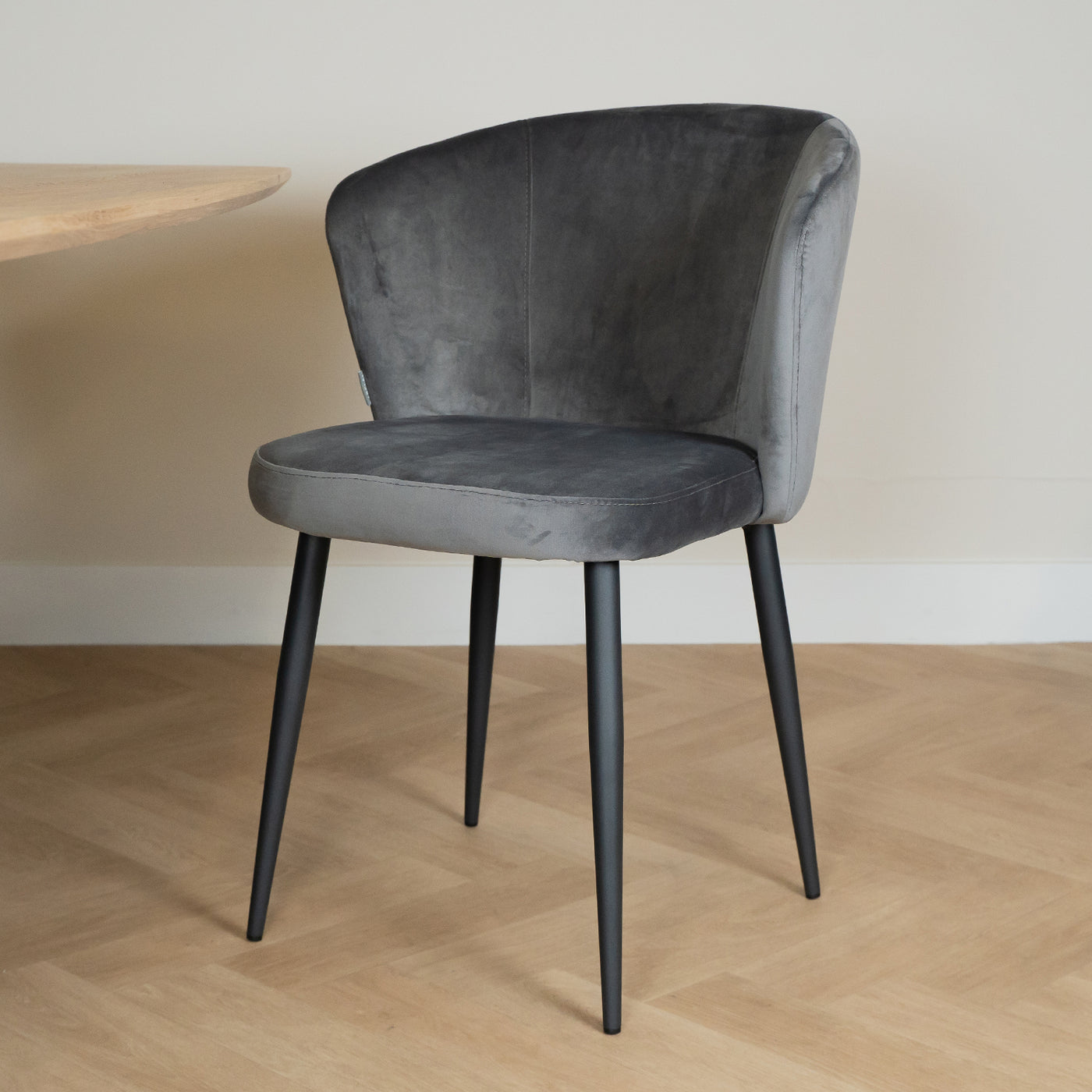 Eetkamerstoel Wave | Grijs Fluweel | #1 in Eetkamerstoelen | Meubelbaas ...